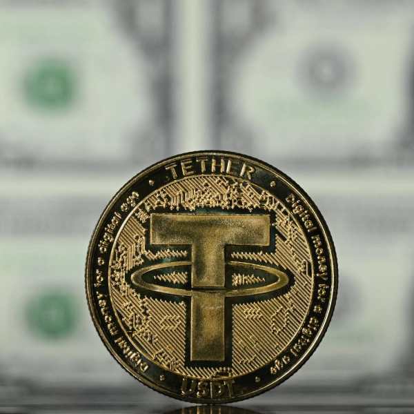 买卖 USDT 是犯法？实践中要注意哪些风险？ - Foresight News